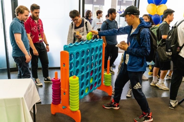 Courtyard Games & Food – UNSW College Current Students Website